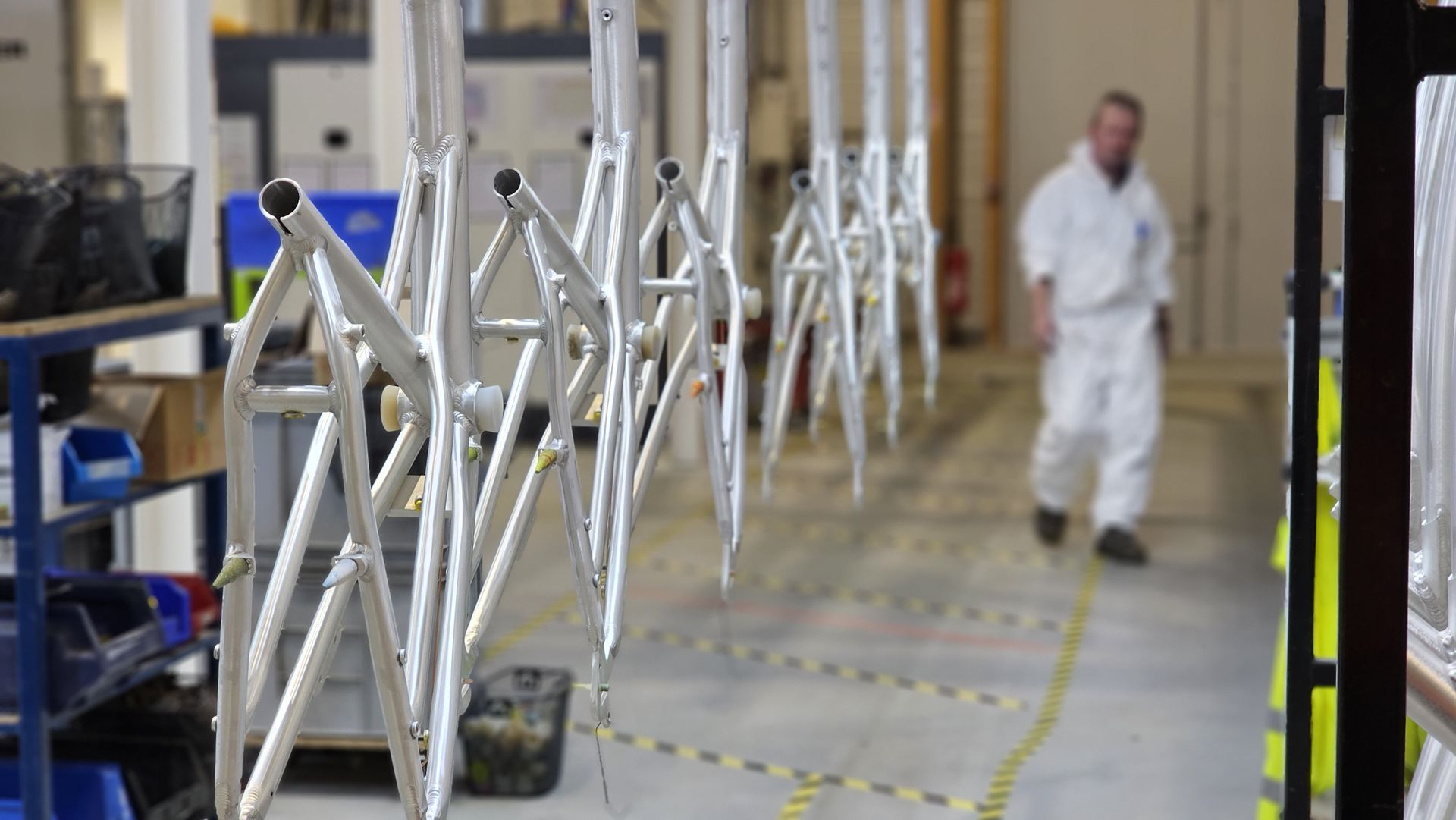 This French bicycle company triples its turnover and chooses to build ...